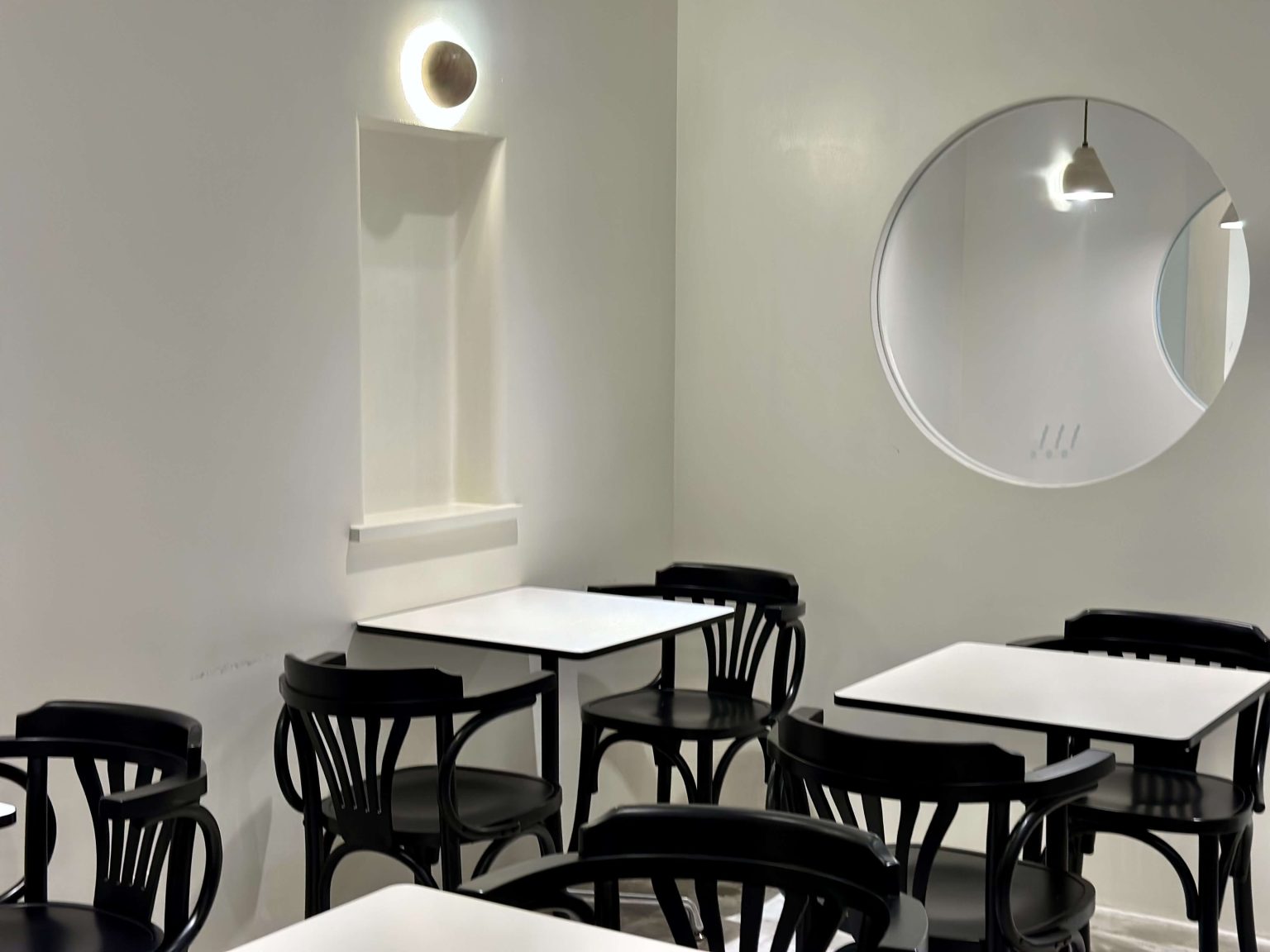 台北超人氣打卡咖啡廳，「cafe waku」由Waku Waku Burger打造的全新咖啡廳品牌